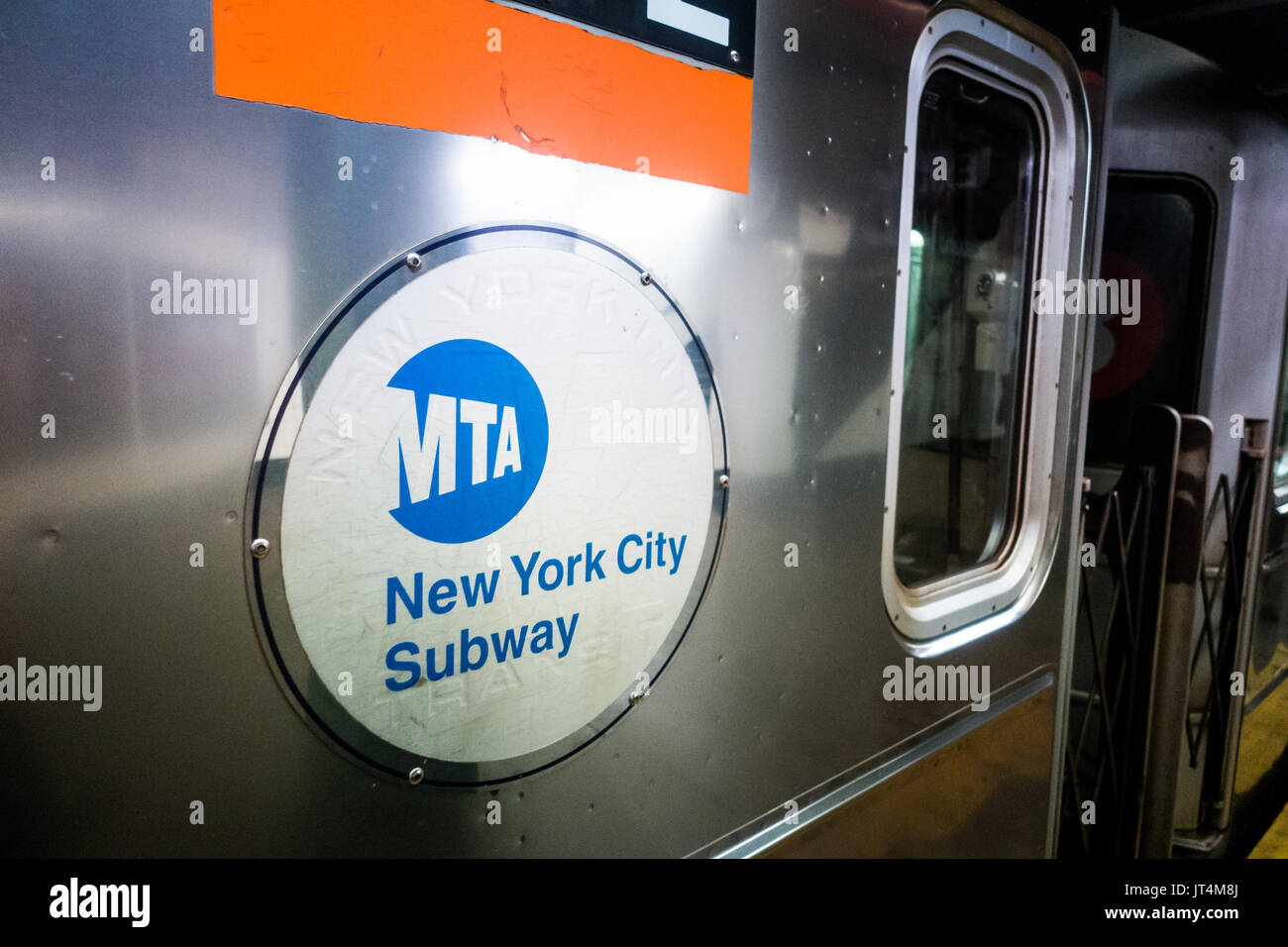 Mta logo hi-res stock photography and images - Alamy