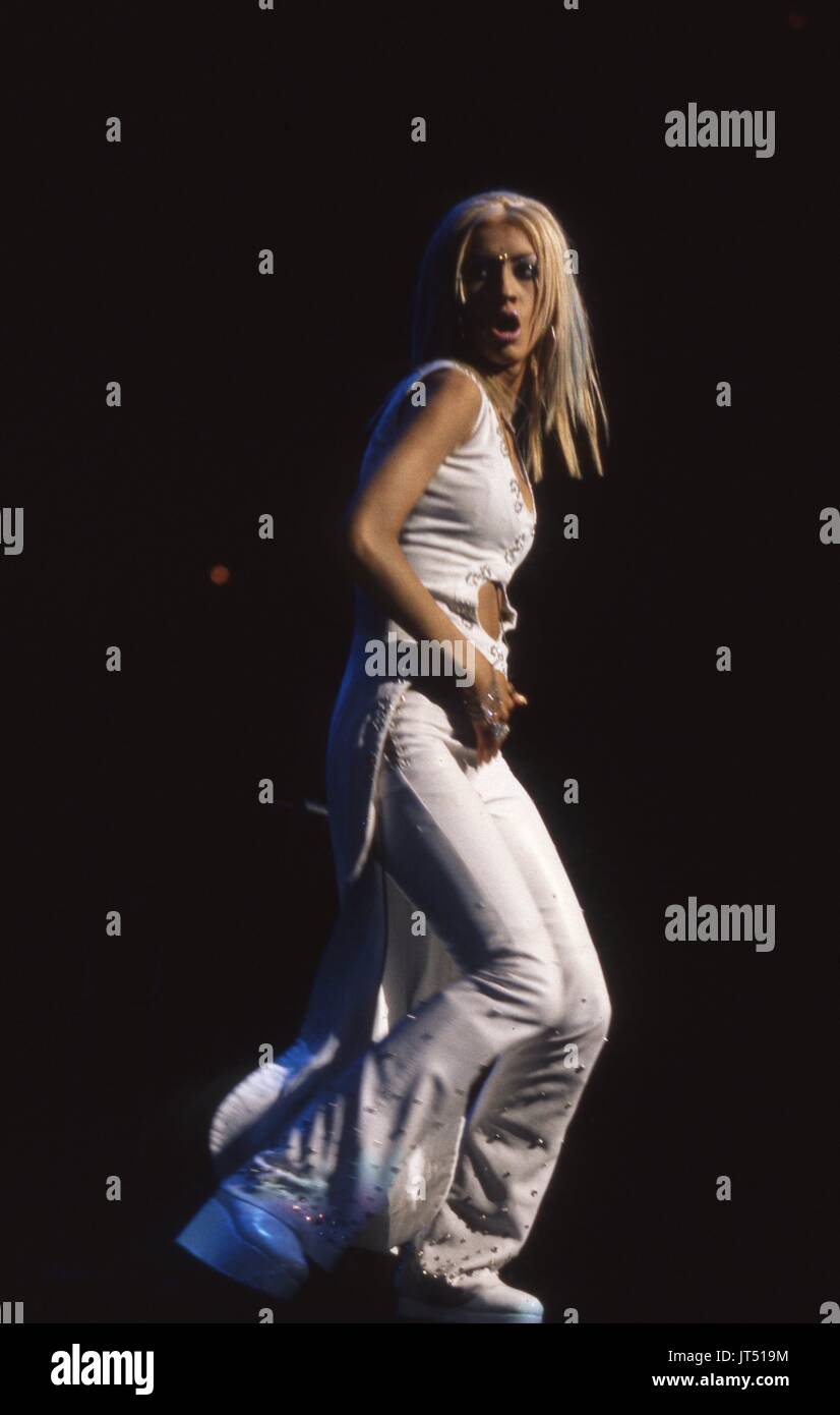 Christina aguilera hi-res stock photography and images - Alamy