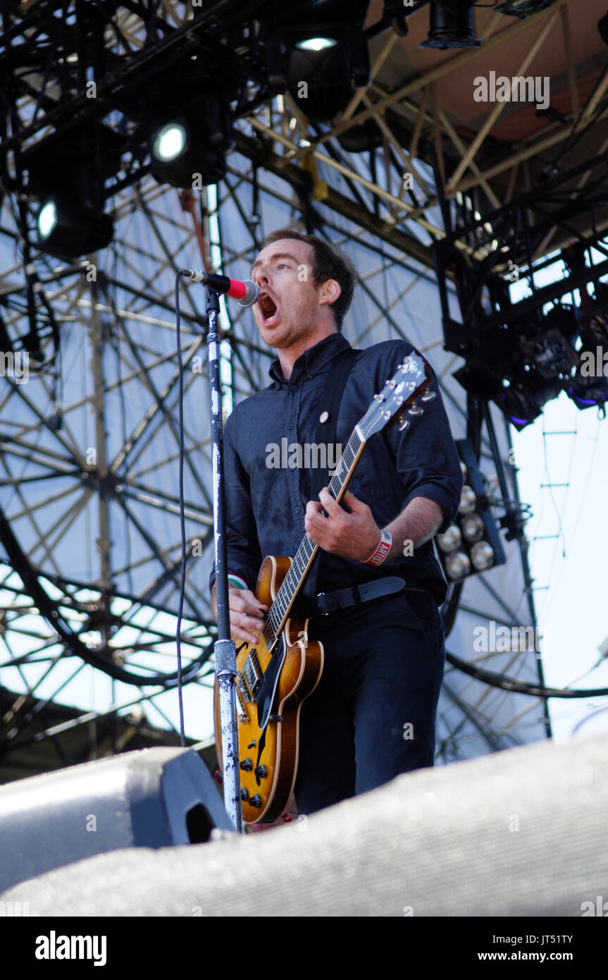 Ted leo and the pharmacists hi-res stock photography and images - Alamy