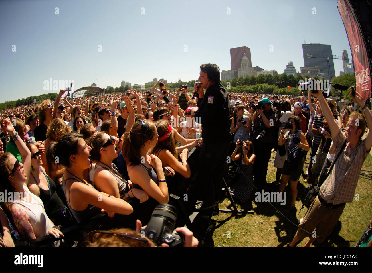 Tim DeLaughter Polyphonic Spree perform Lollapalooza Grant Park Chicago ...