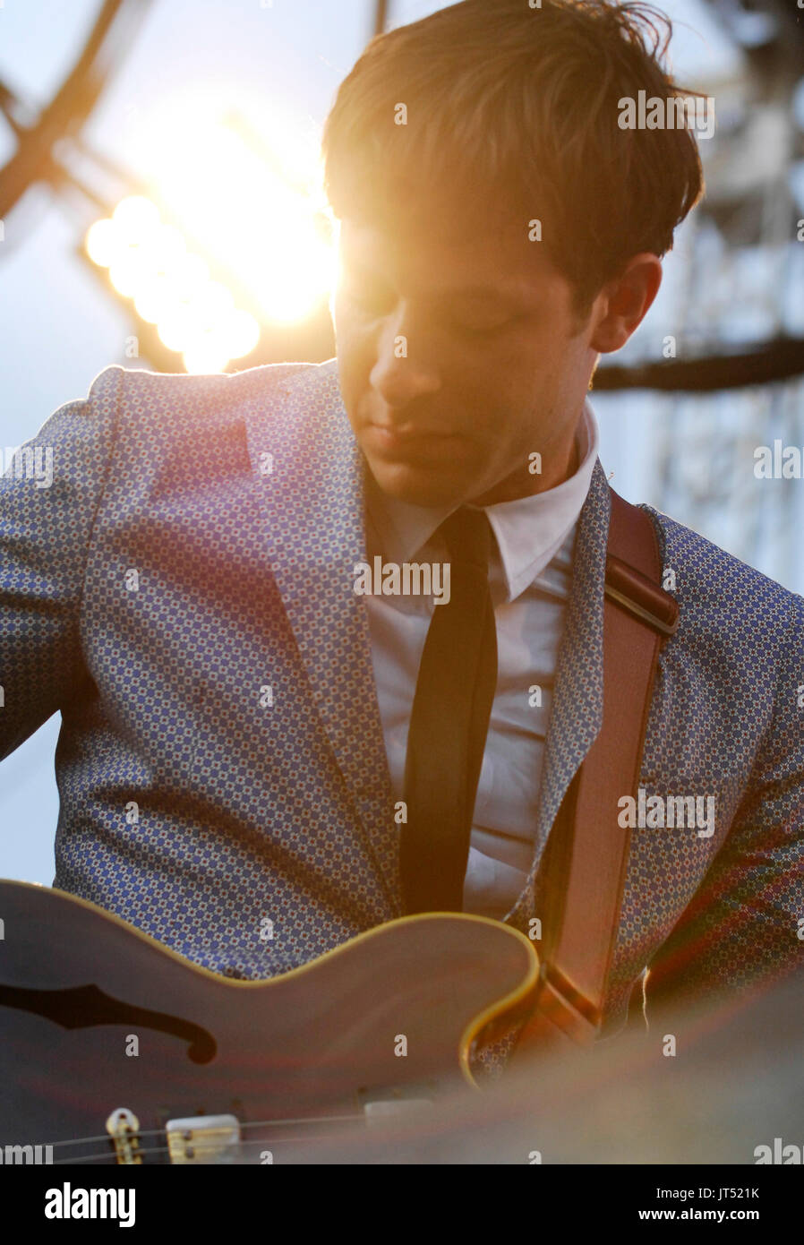 Mark ronson hi-res stock photography and images - Alamy