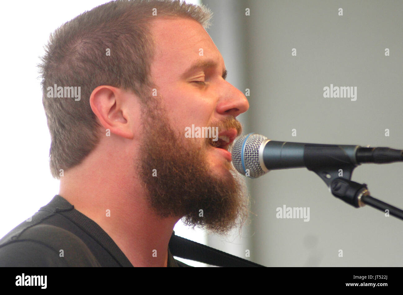 Guitarist with jacket hi-res stock photography and images - Alamy