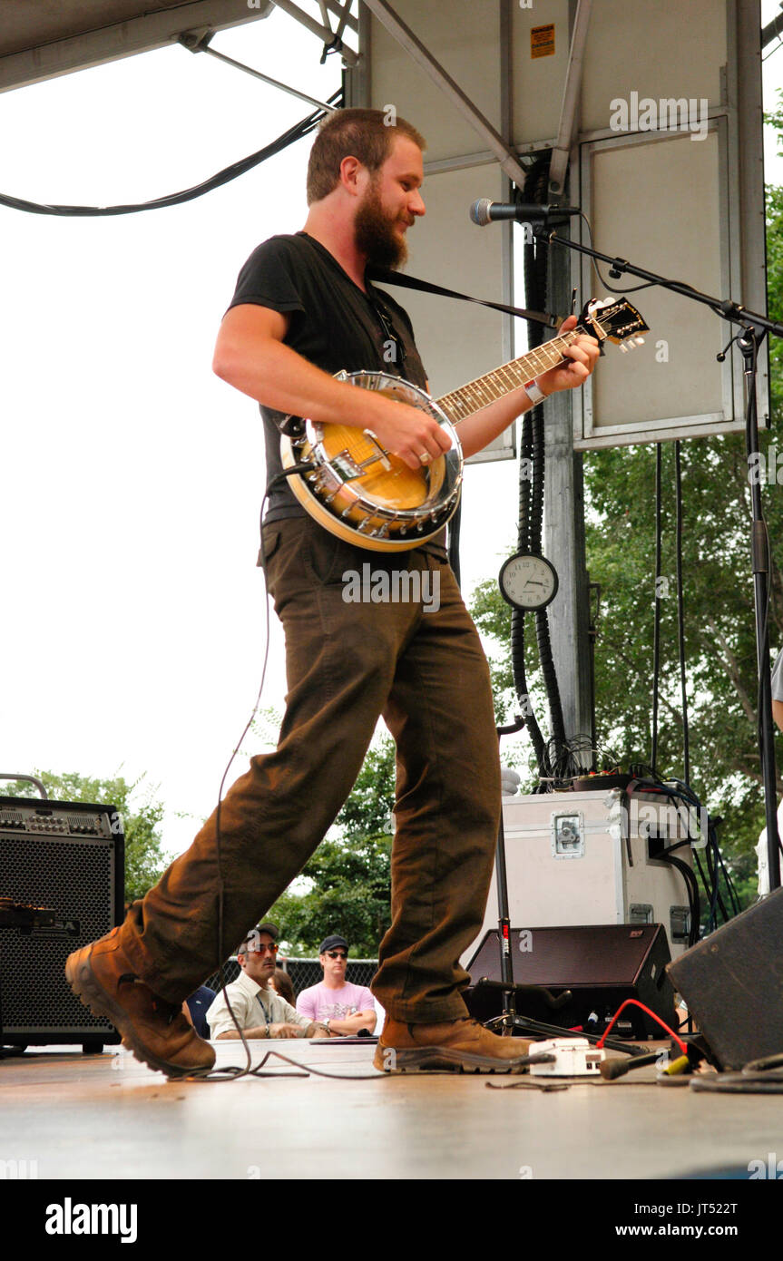James solo hi-res stock photography and images - Alamy