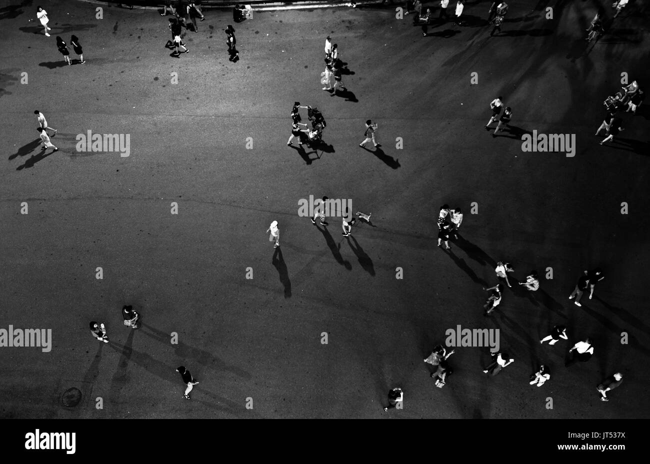 Pedestrians street birdseye hi-res stock photography and images - Alamy