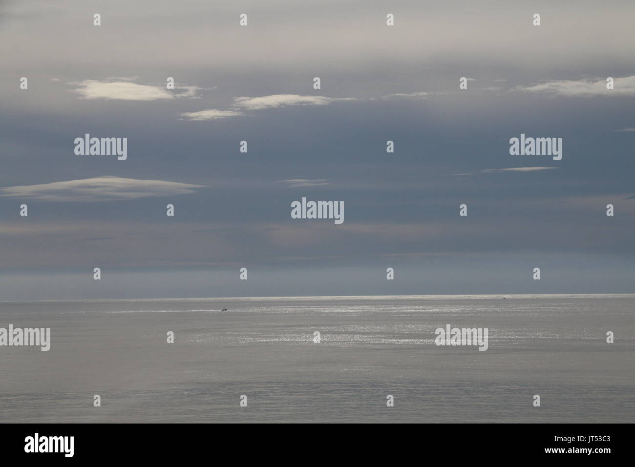Grey seascape hi-res stock photography and images - Alamy