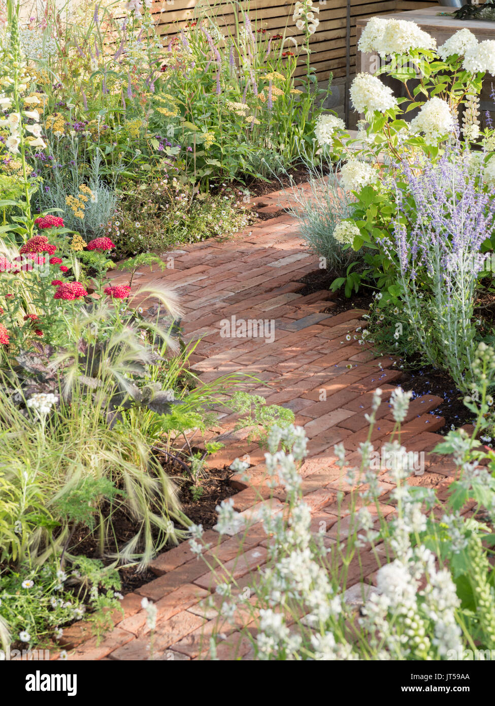 Arrange : Rearrange show garden designed by Anna Rhodes and Joshua ...