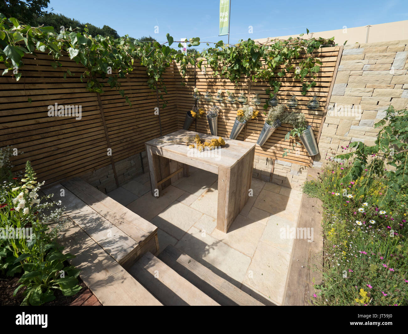 Arrange : Rearrange show garden designed by Anna Rhodes and Joshua ...