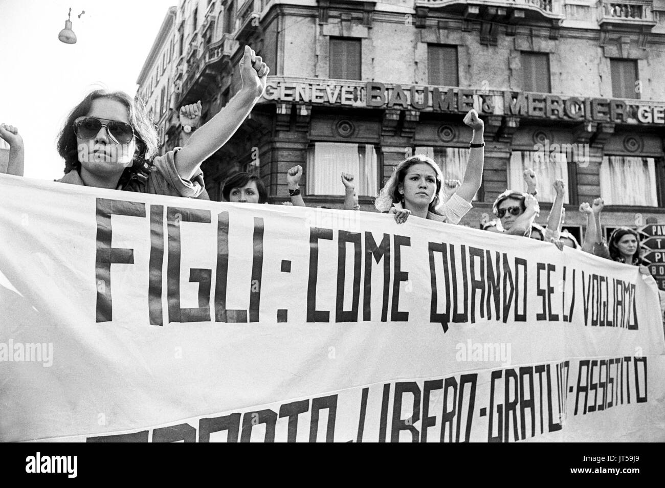 Womens lib abortion demonstration hi-res stock photography and images ...