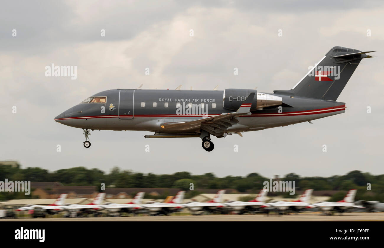Bombardier Challenger CL-604 Royal Danish Air Force arriving at the ...