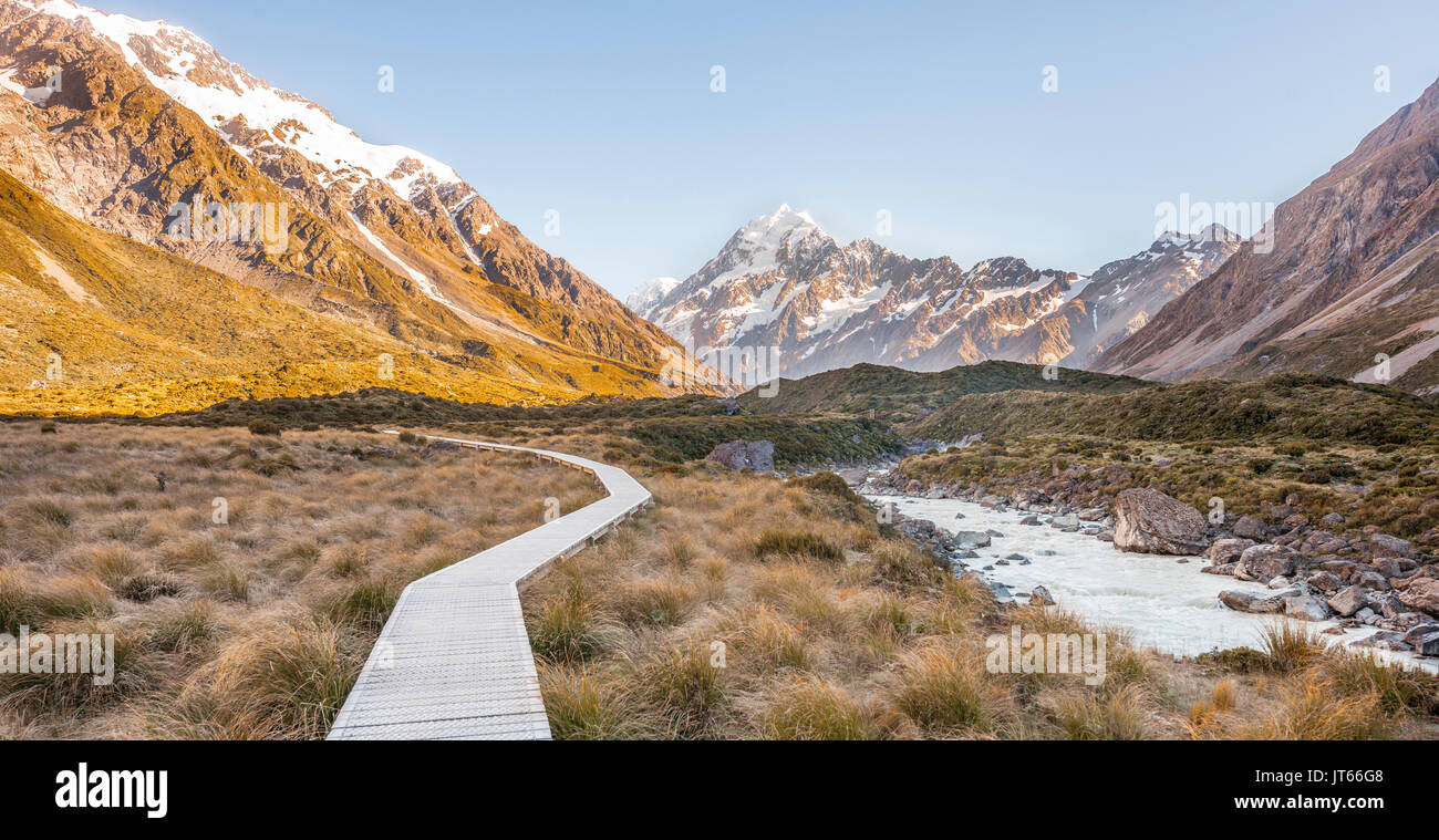 Hiking trail at Hooker River, Mount Cook, Sunrise, Mount Cook National ...