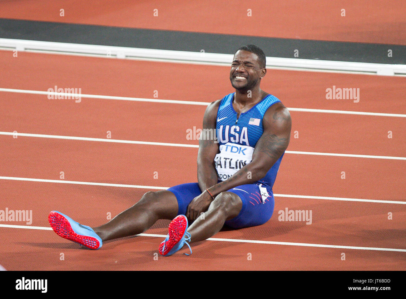 100m sprinter hi-res stock photography and images - Alamy