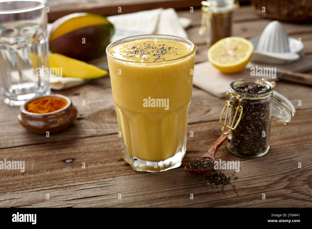 Individuaal hi-res stock photography and images - Alamy