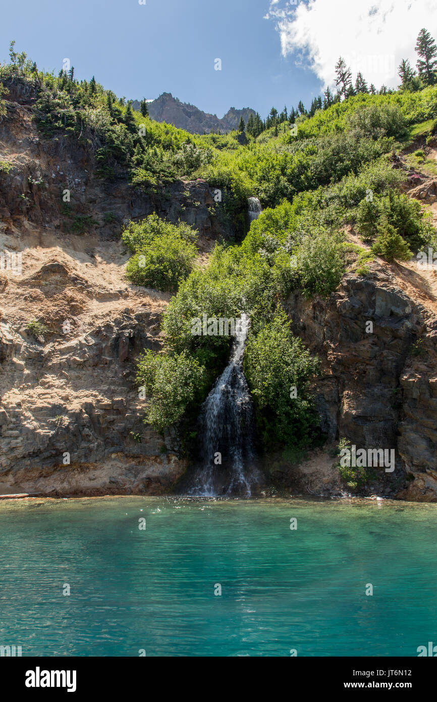 Caldera lake hi-res stock photography and images - Alamy