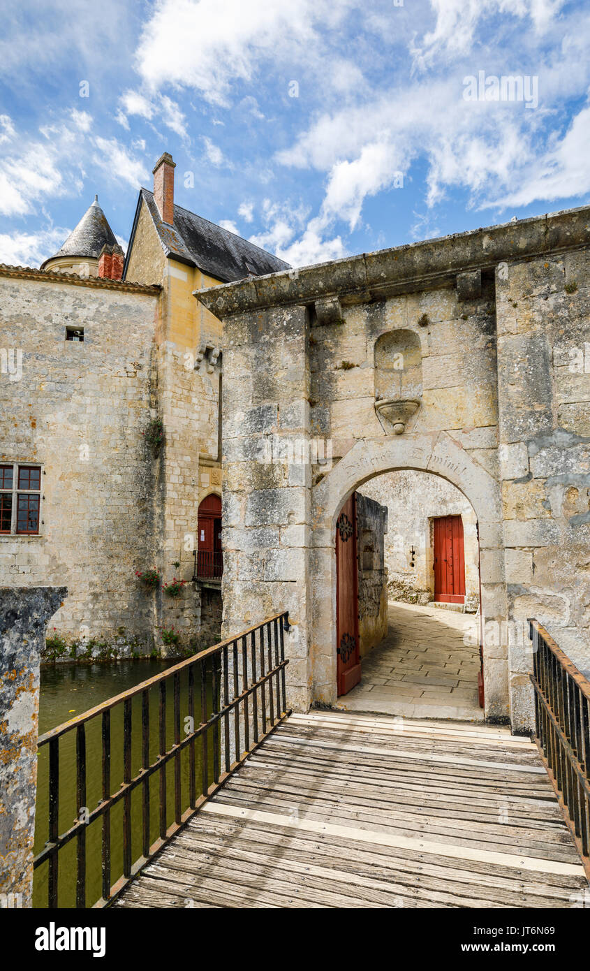 Entrance gate of Chateau de la Brede, a feudal castle in La Brede in ...