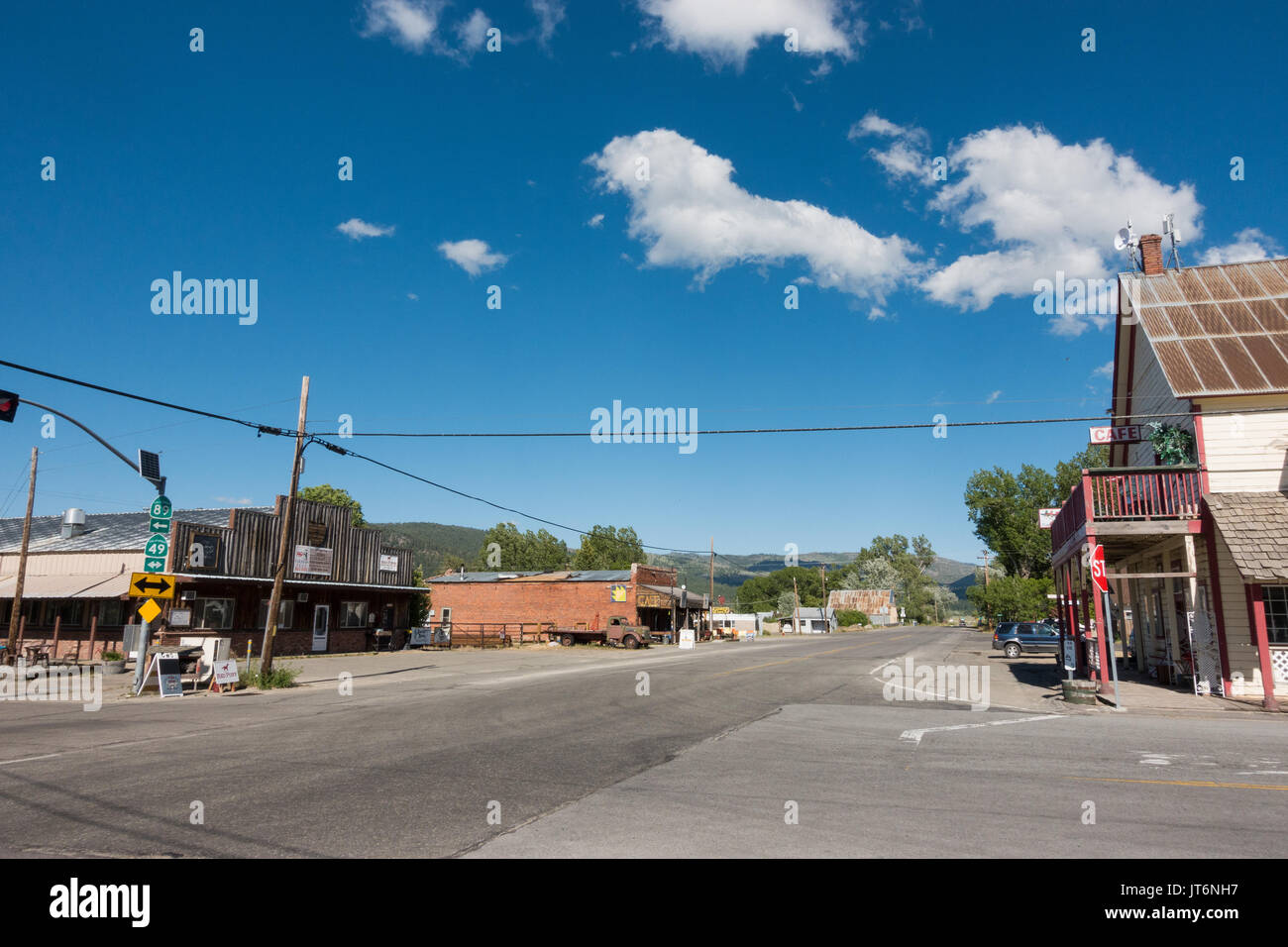 Building along the Main St. / Golden Chain Highway Sierraville, CA ...