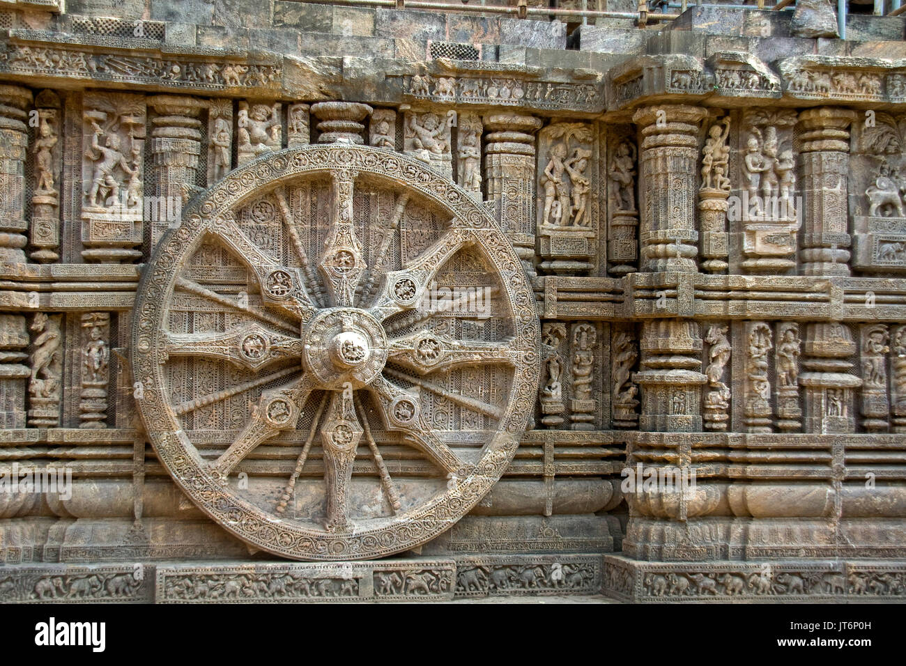 Stone wheel at Sun Temple, Konark, Orissa, India, Asia Stock Photo - Alamy