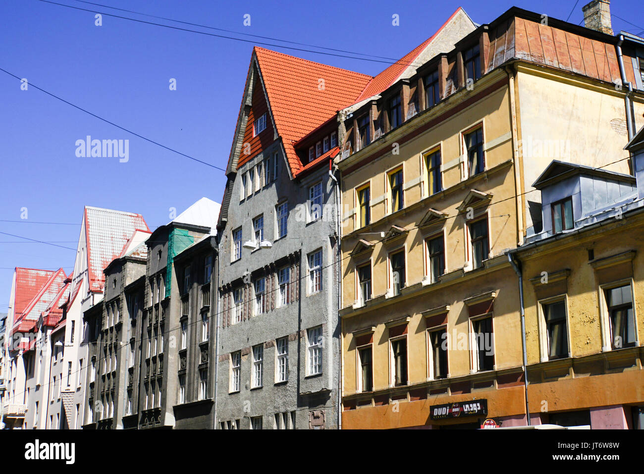 Gold coloured building hi-res stock photography and images - Alamy
