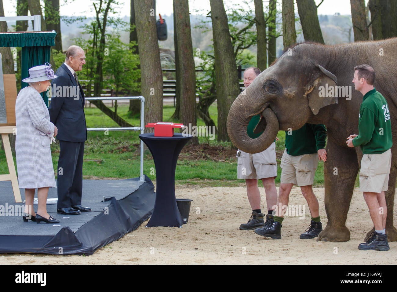Her Majesty Queen Elizabeth II and HRH Prince Philip, feed Donna, an ...