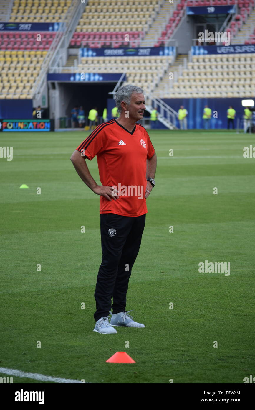 Real madrid players goal hi-res stock photography and images - Alamy