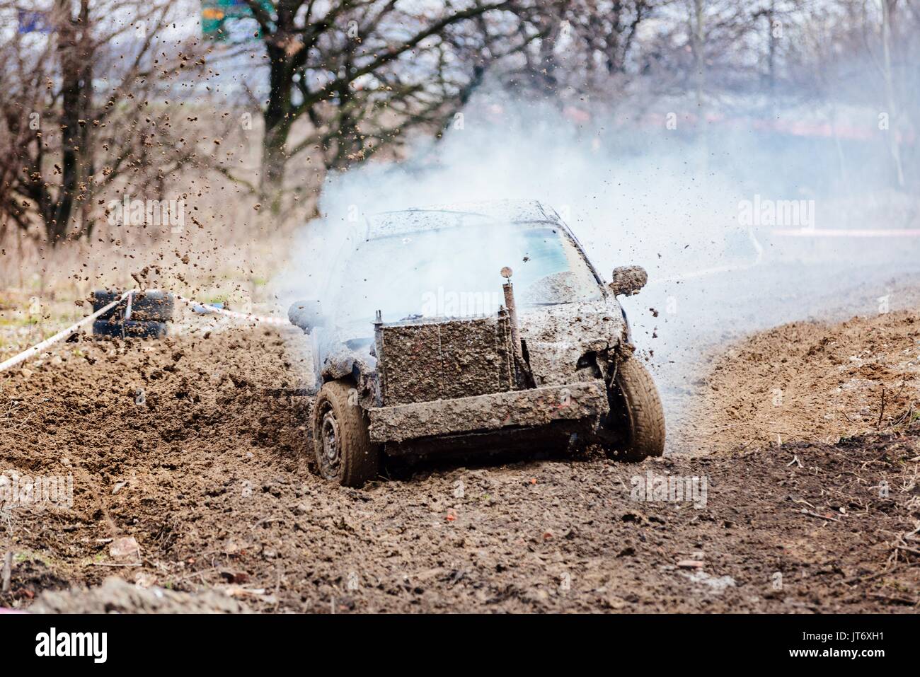 Destroyed race car hi-res stock photography and images - Alamy