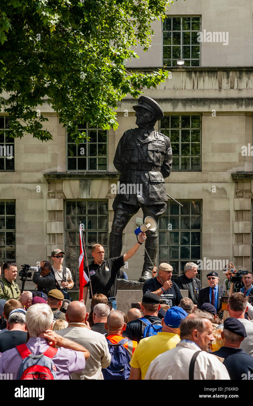 Phil Campion A Former British Army SAS Soldier Speaking To A Group Of ...