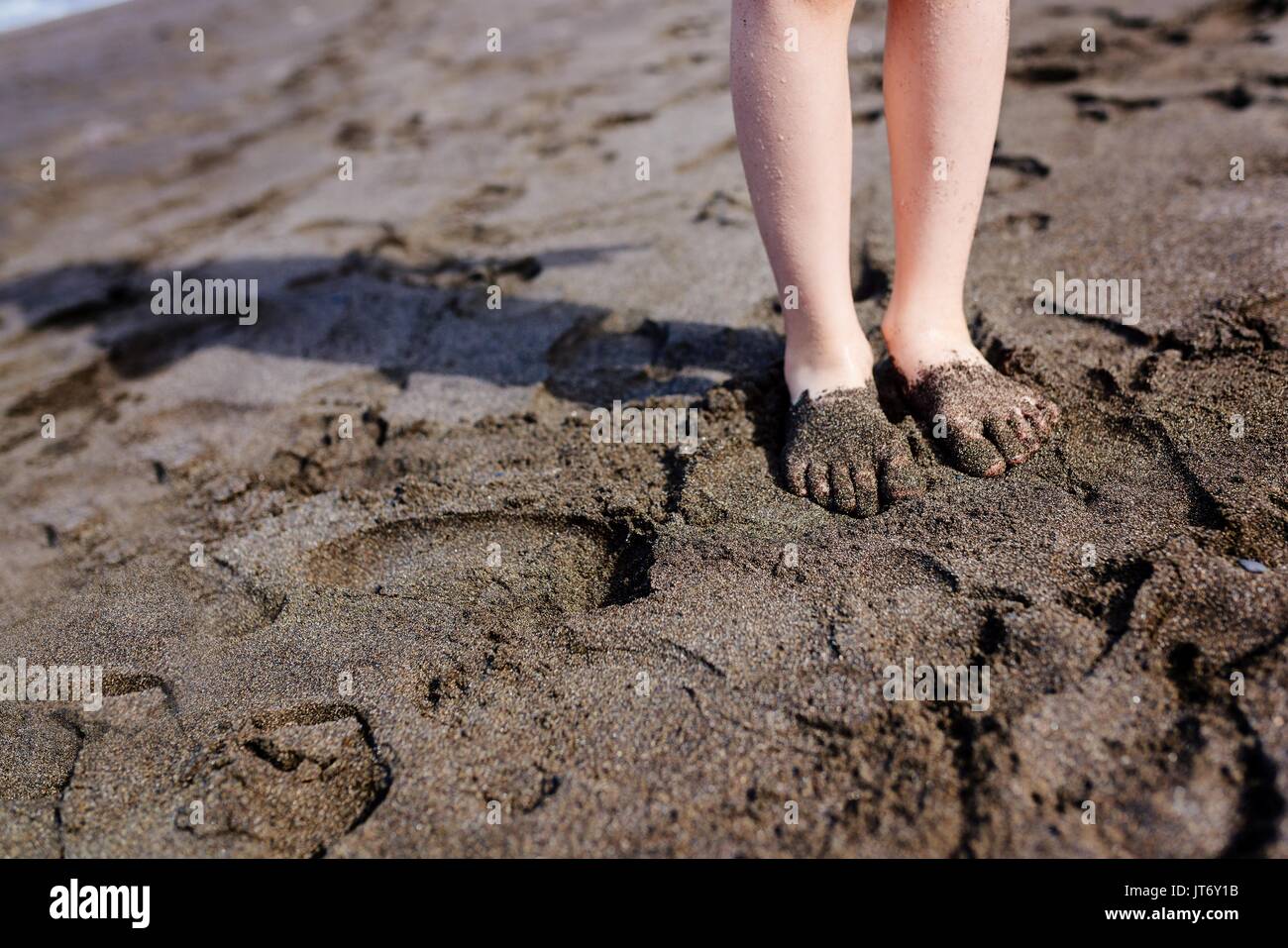 Dirty feet boy hi-res stock photography and images - Alamy