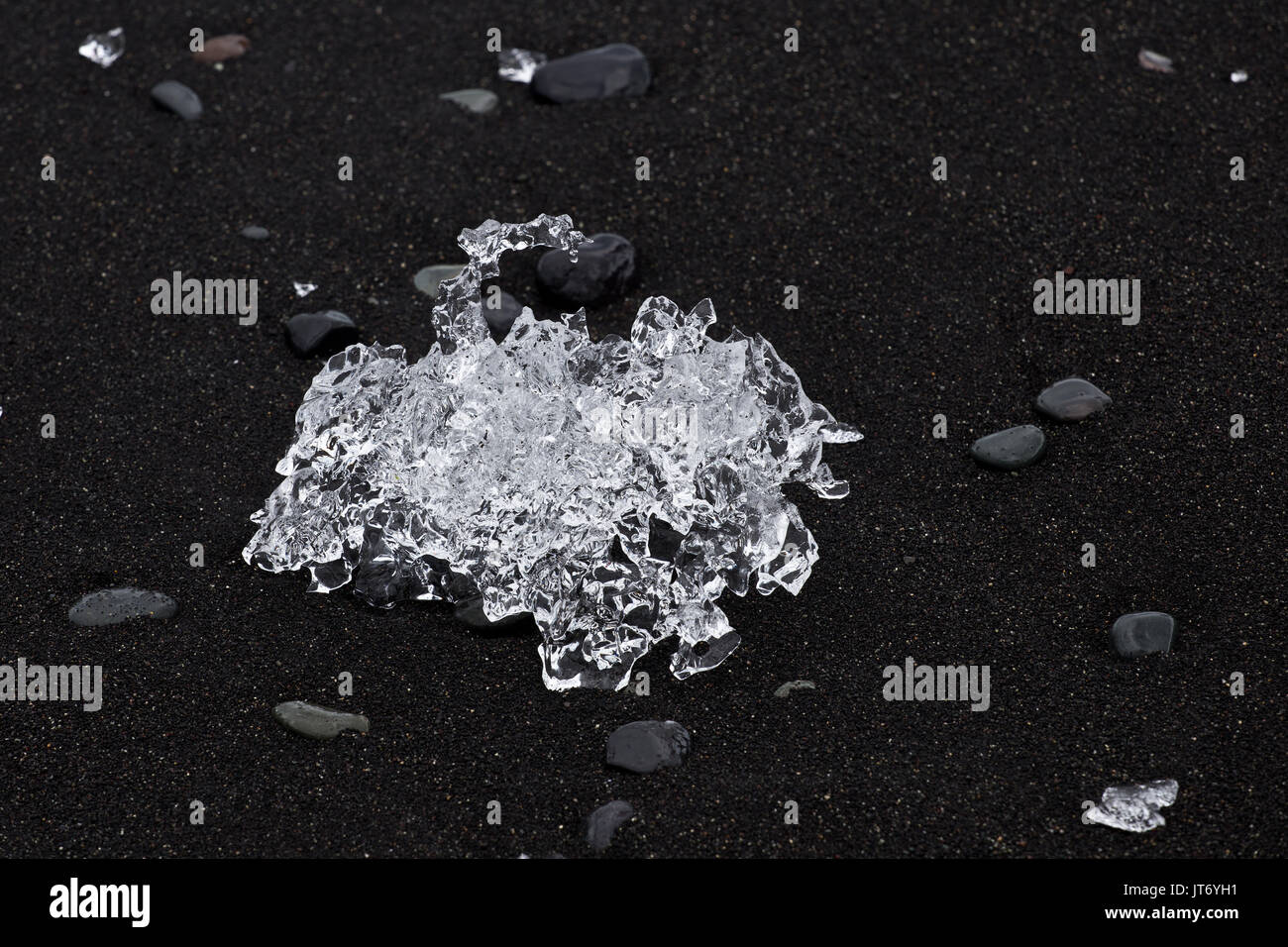 Black sand island iceland hi-res stock photography and images - Alamy