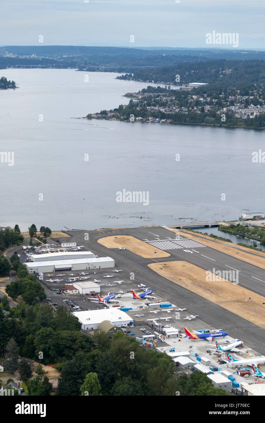 Aerial view of Boeing 737 airplanes under construction at Renton ...