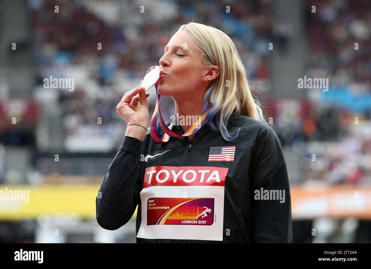 USA's Sandi Morris with her silver medal in the women's pole vault ...