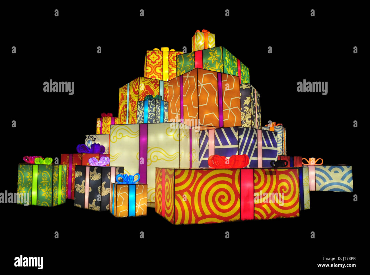 Presents wrapped hi-res stock photography and images - Alamy