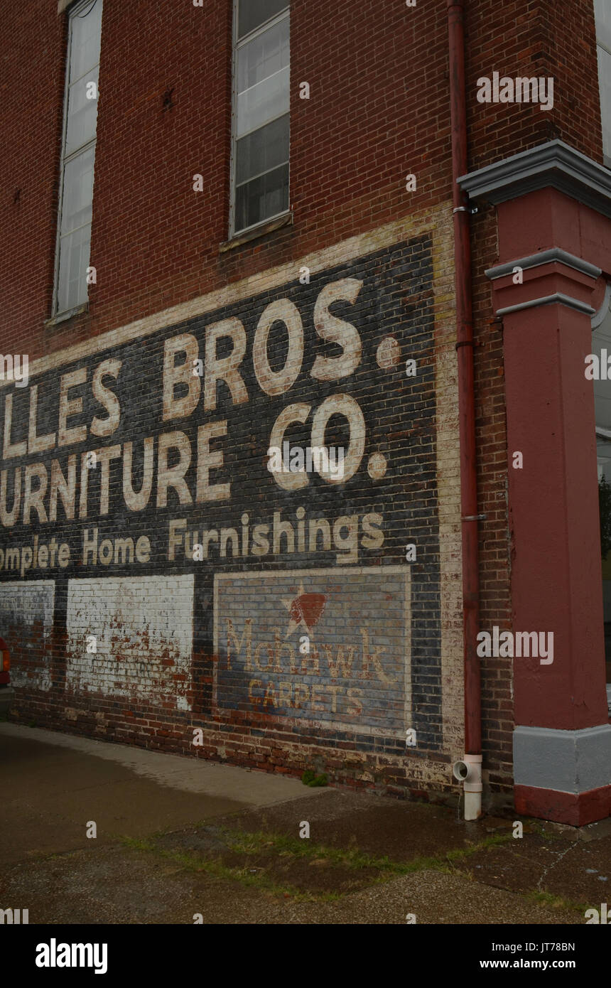 Vintage resource hi-res stock photography and images - Alamy