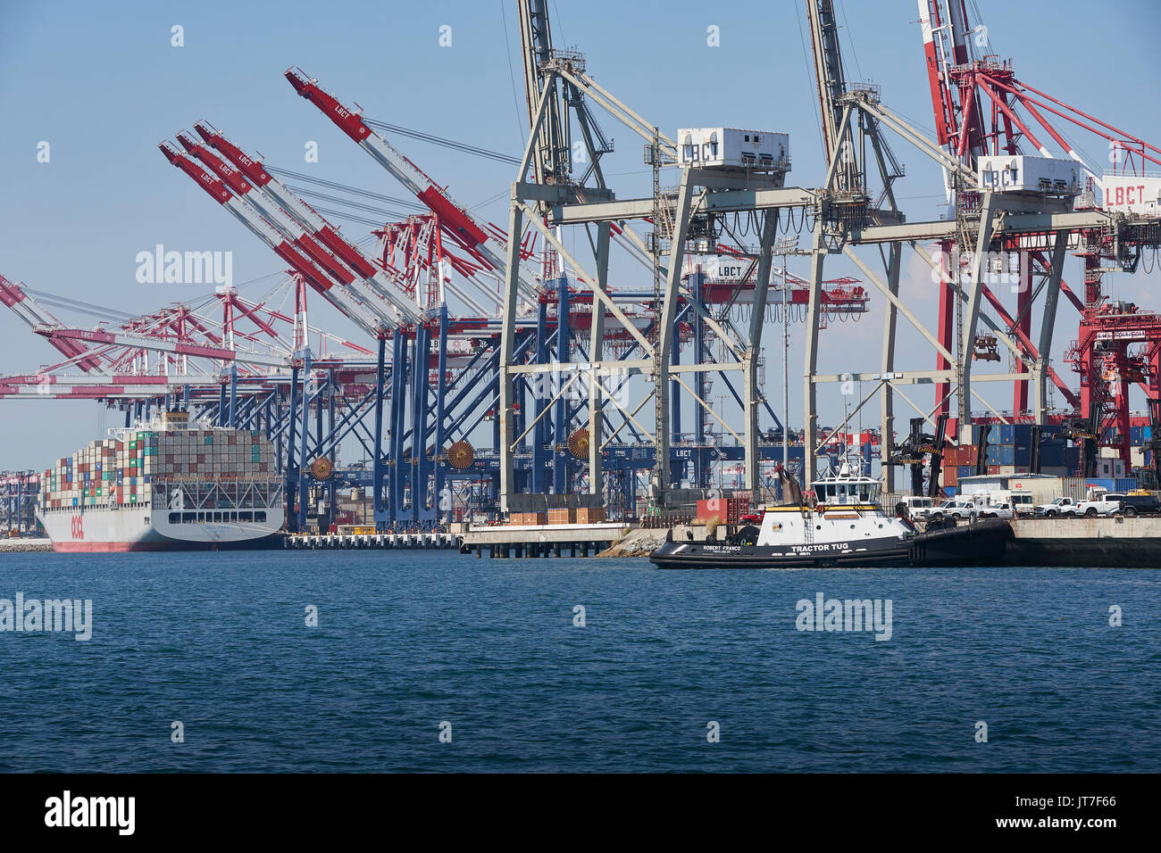 Millennium Maritime Tractor Tug, ROBERT FRANCO, With The Container Ship ...