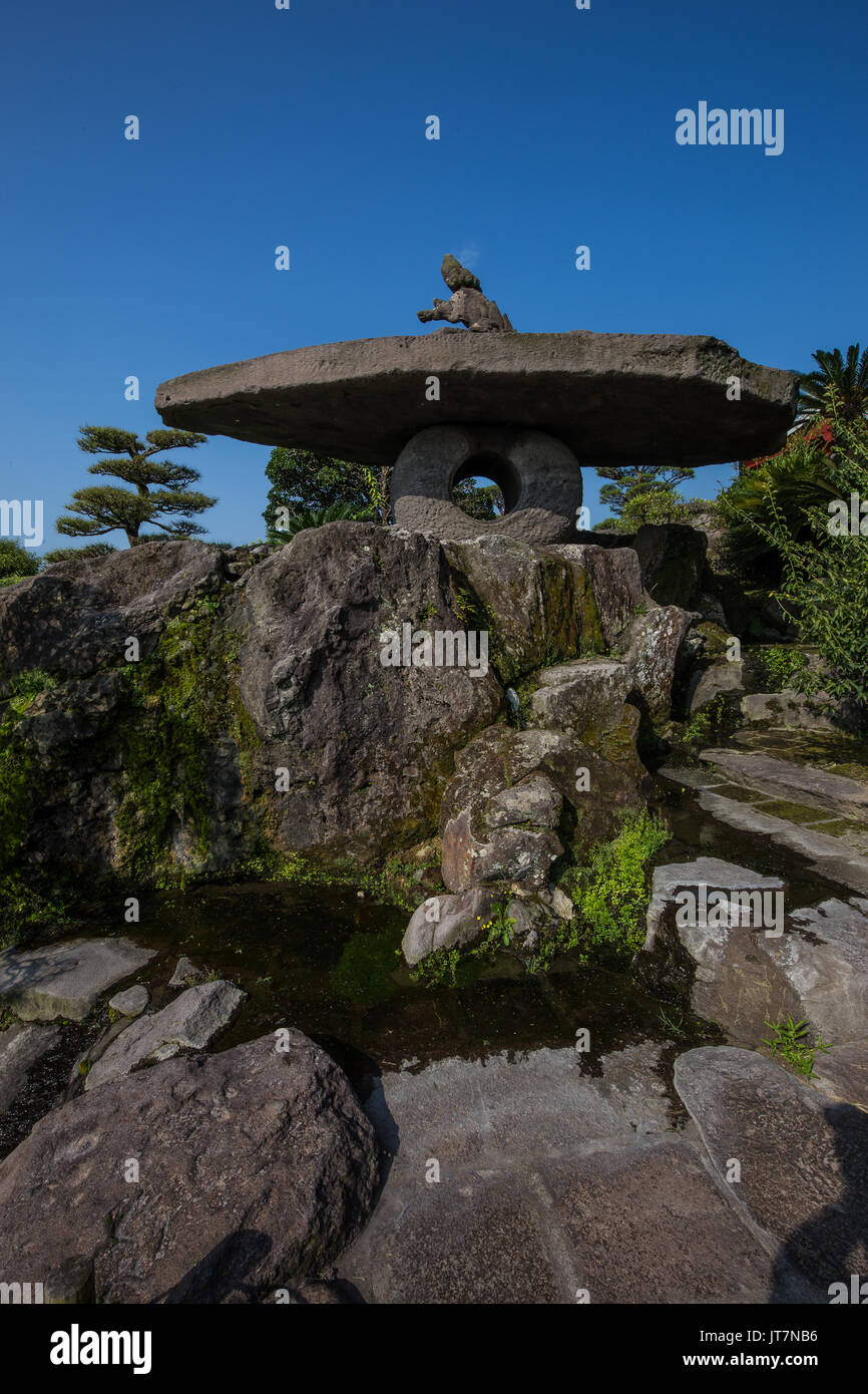 Sengan-en Garden is a daimyo strolling garden in Kagoshima. It's most ...