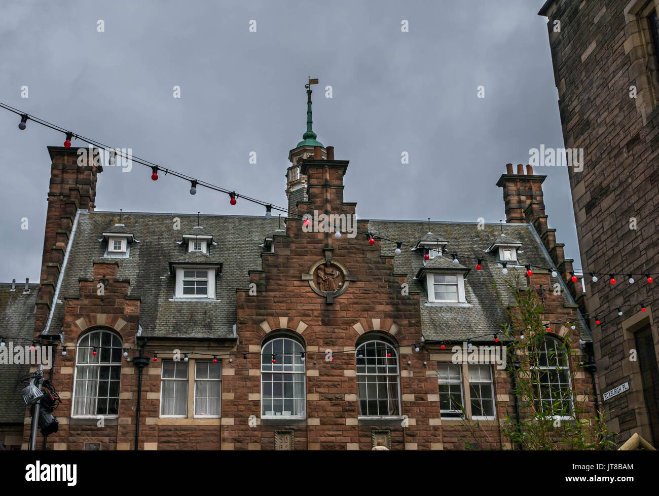 Victorian Sash Windows High Resolution Stock Photography and Images - Alamy