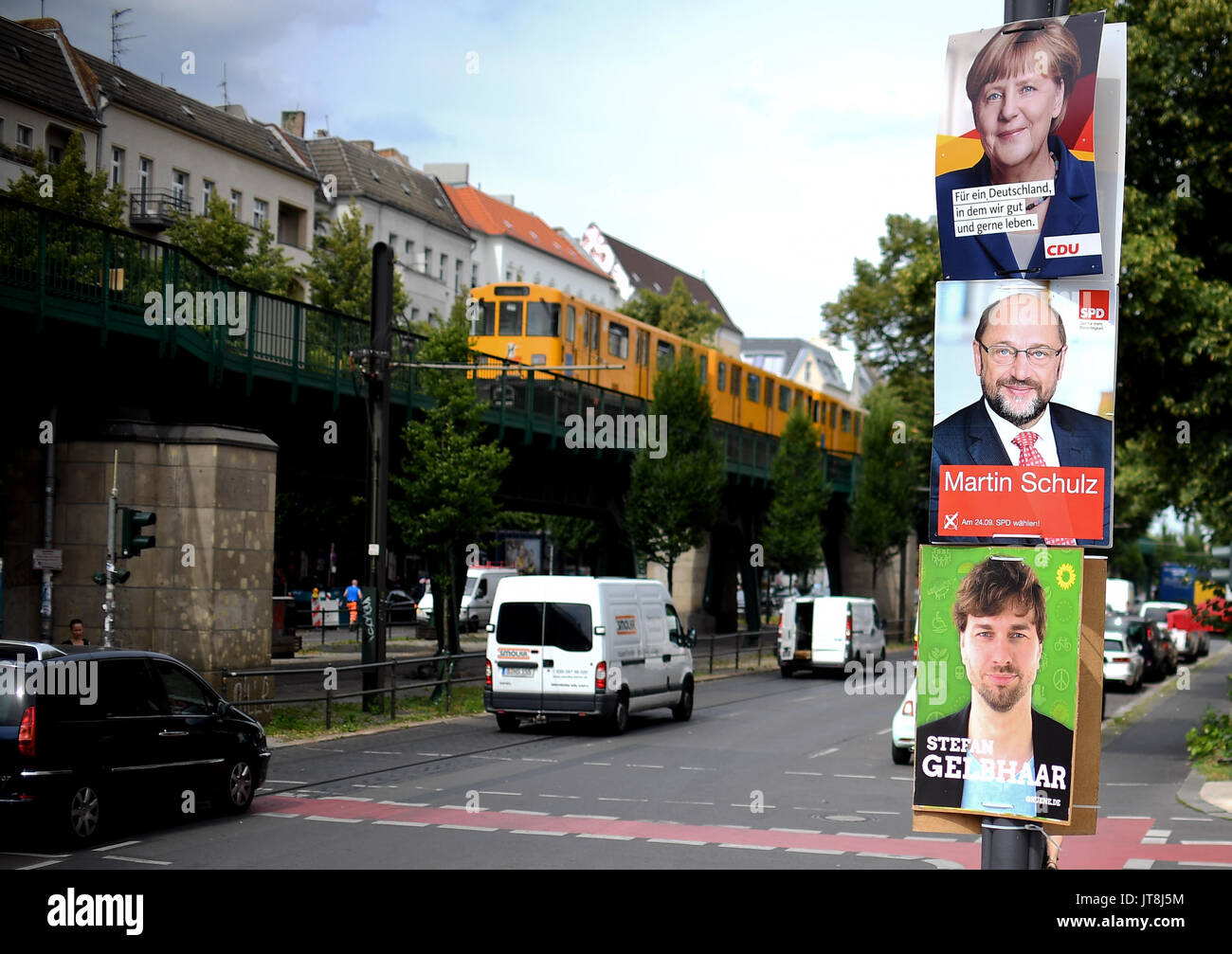 Berlin, Germany. 8th Aug, 2017. Campaign poster for the 2017 German ...