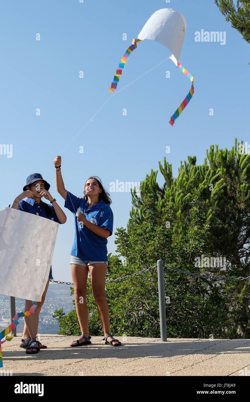 Jewish youth movement hi-res stock photography and images - Alamy