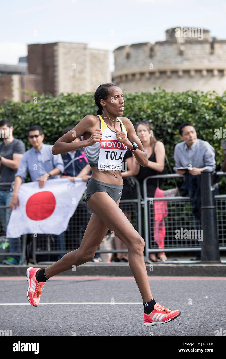 Fate Tola GELETO, Deutschland, Aktion vor dem Tower of London, Marathon ...