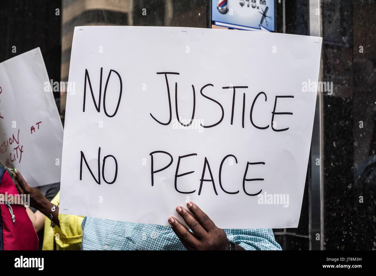 No justice no peace sign hi-res stock photography and images - Alamy