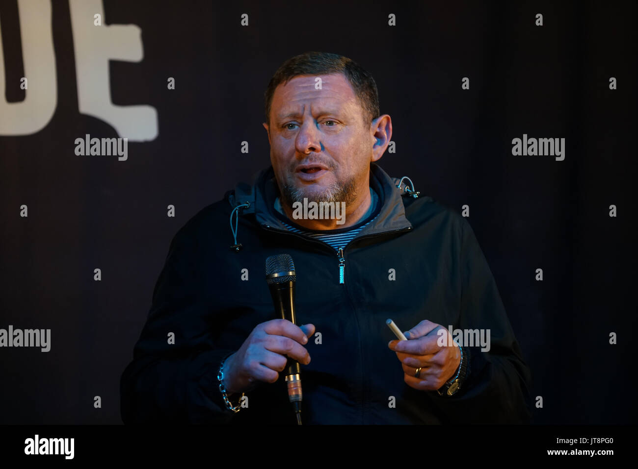 London, UK. 8th Aug, 2017. Shaun Ryder signing Black Grape's new album ...