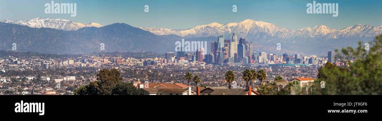 Downtown los angeles skyline snow hi-res stock photography and images ...