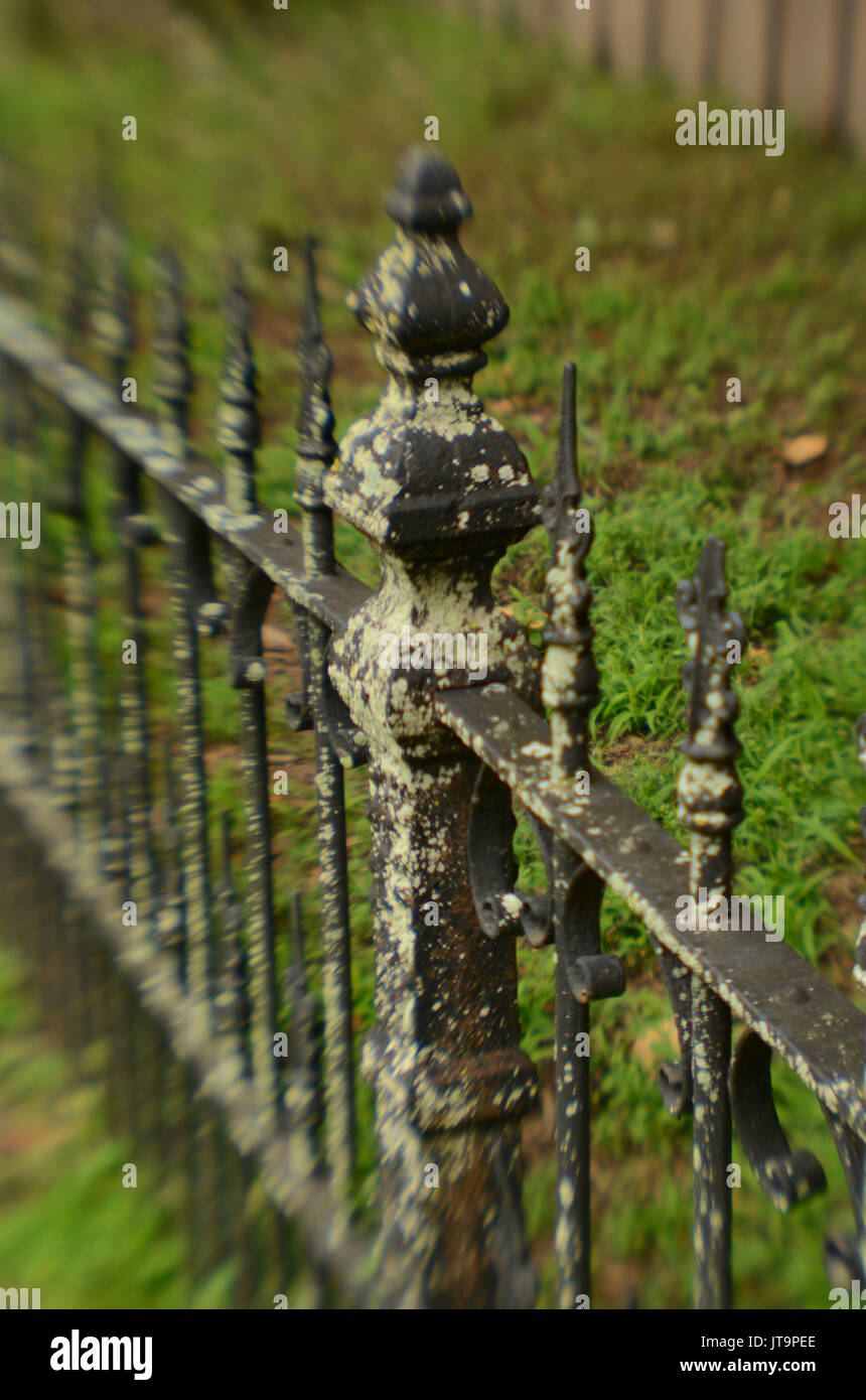 Metal fence posts hi-res stock photography and images - Alamy