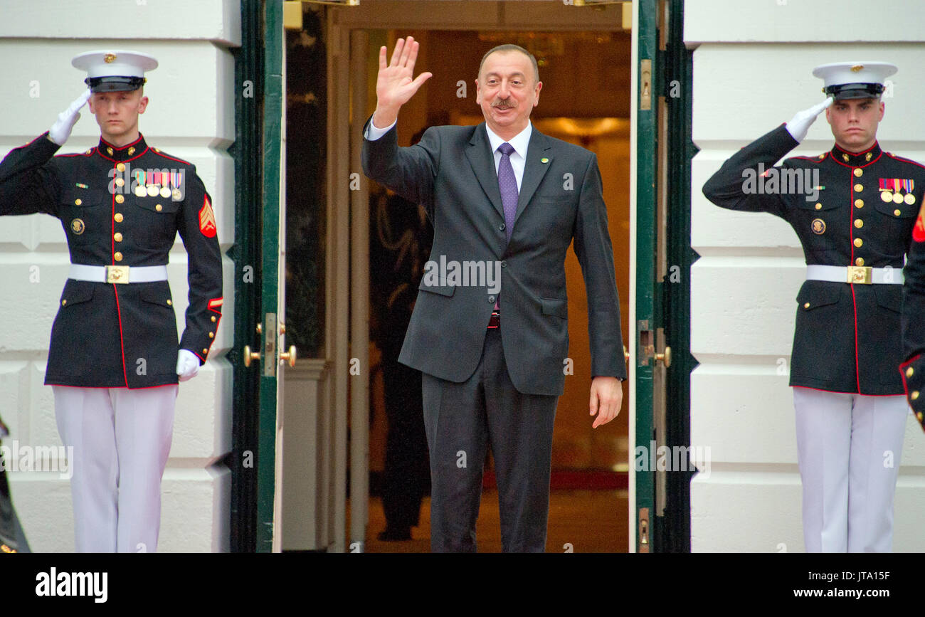 Ilham aliyev and obama hi-res stock photography and images - Alamy