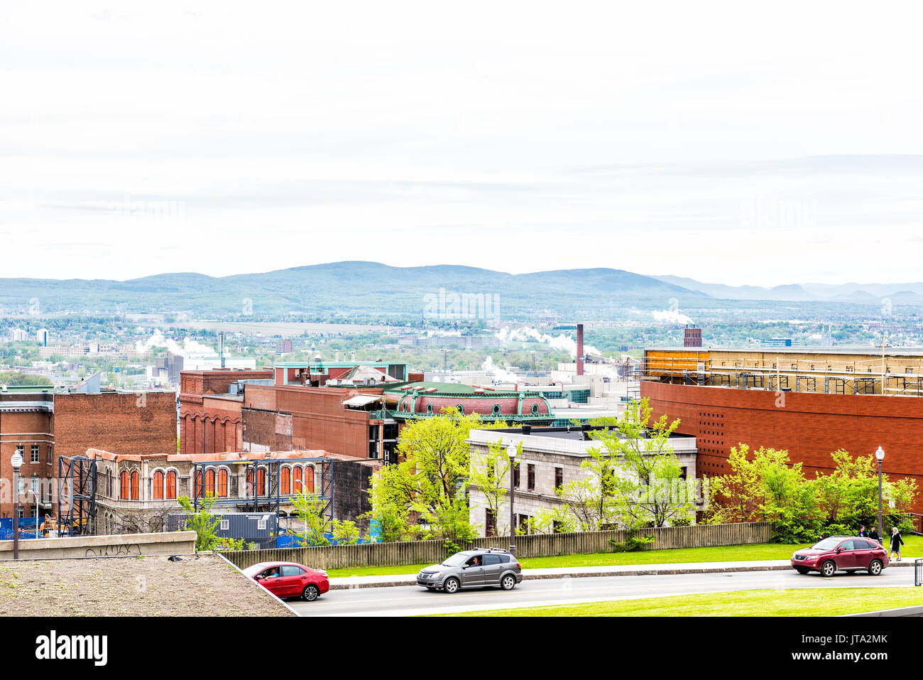 Factory skyline hi-res stock photography and images - Alamy