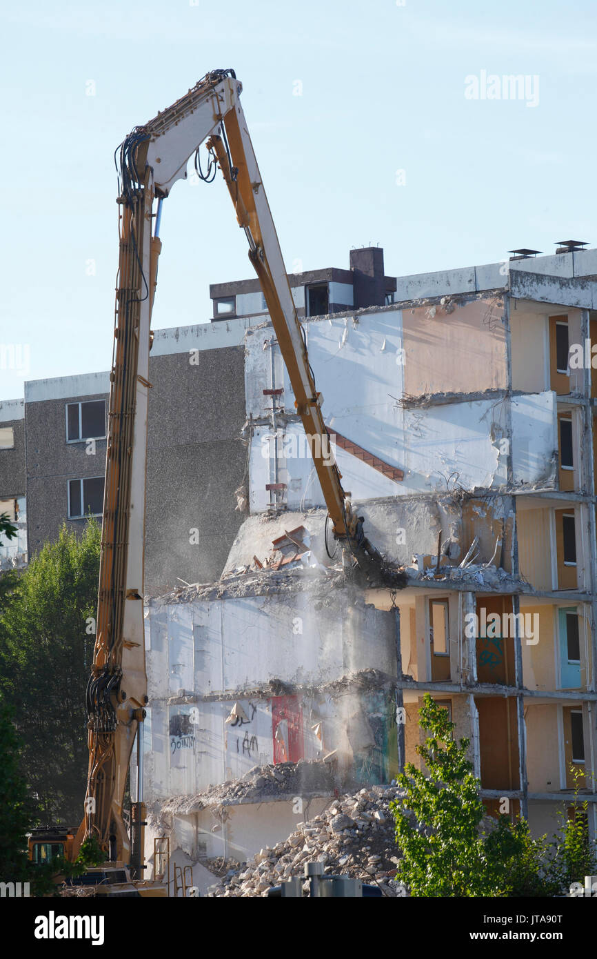 Building Demolition, House and Demolition Excavator Stock Photo - Alamy