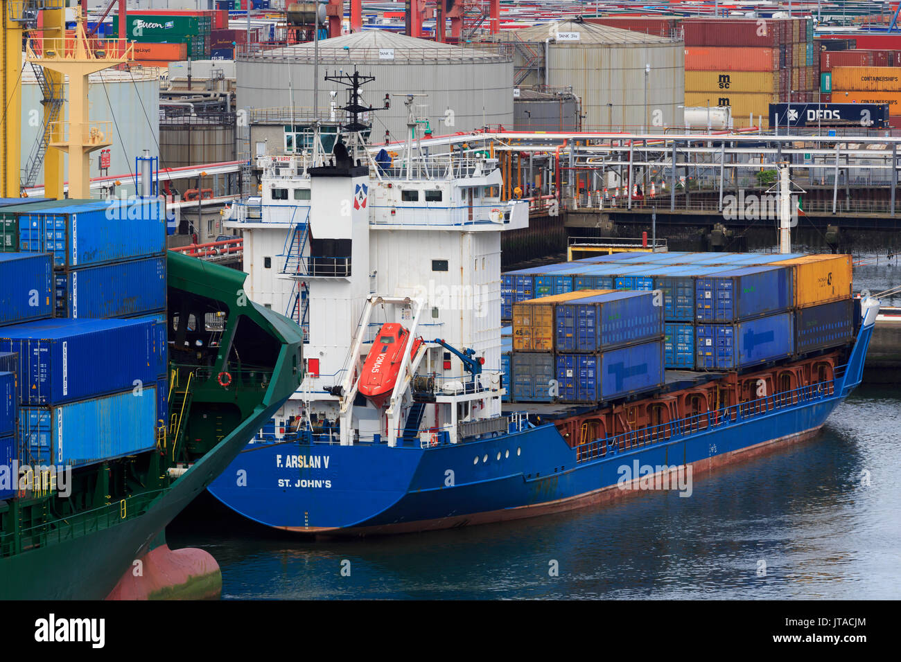 Container Port, Dublin City, County Dublin, Republic of Ireland, Europe ...