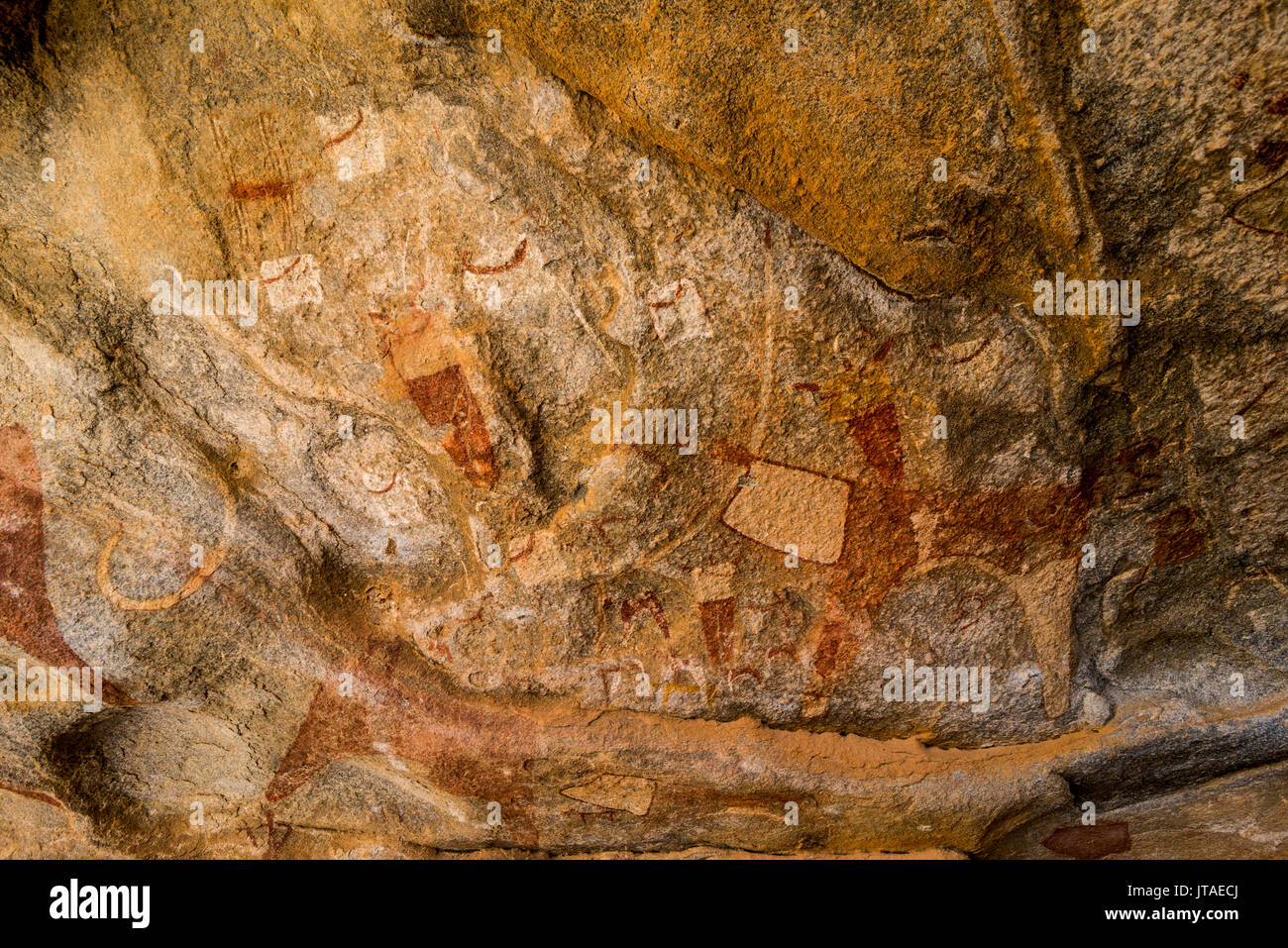 Cave paintings africa hi-res stock photography and images - Alamy