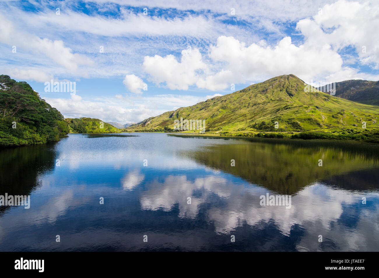 Kylemore abbey, Connemara National Park, County Galway, Connacht ...