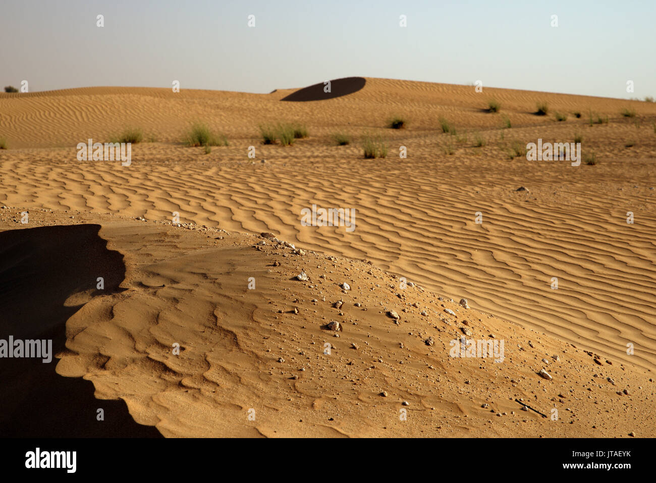 Sand in dubai hi-res stock photography and images - Alamy