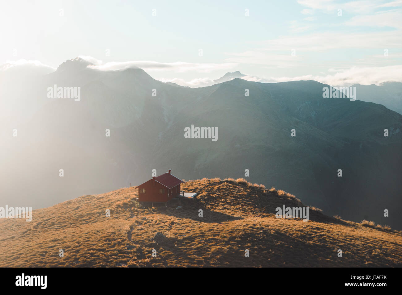 Brewster Hut, Mount Aspiring National Park, Southern Alps, UNESCO World ...