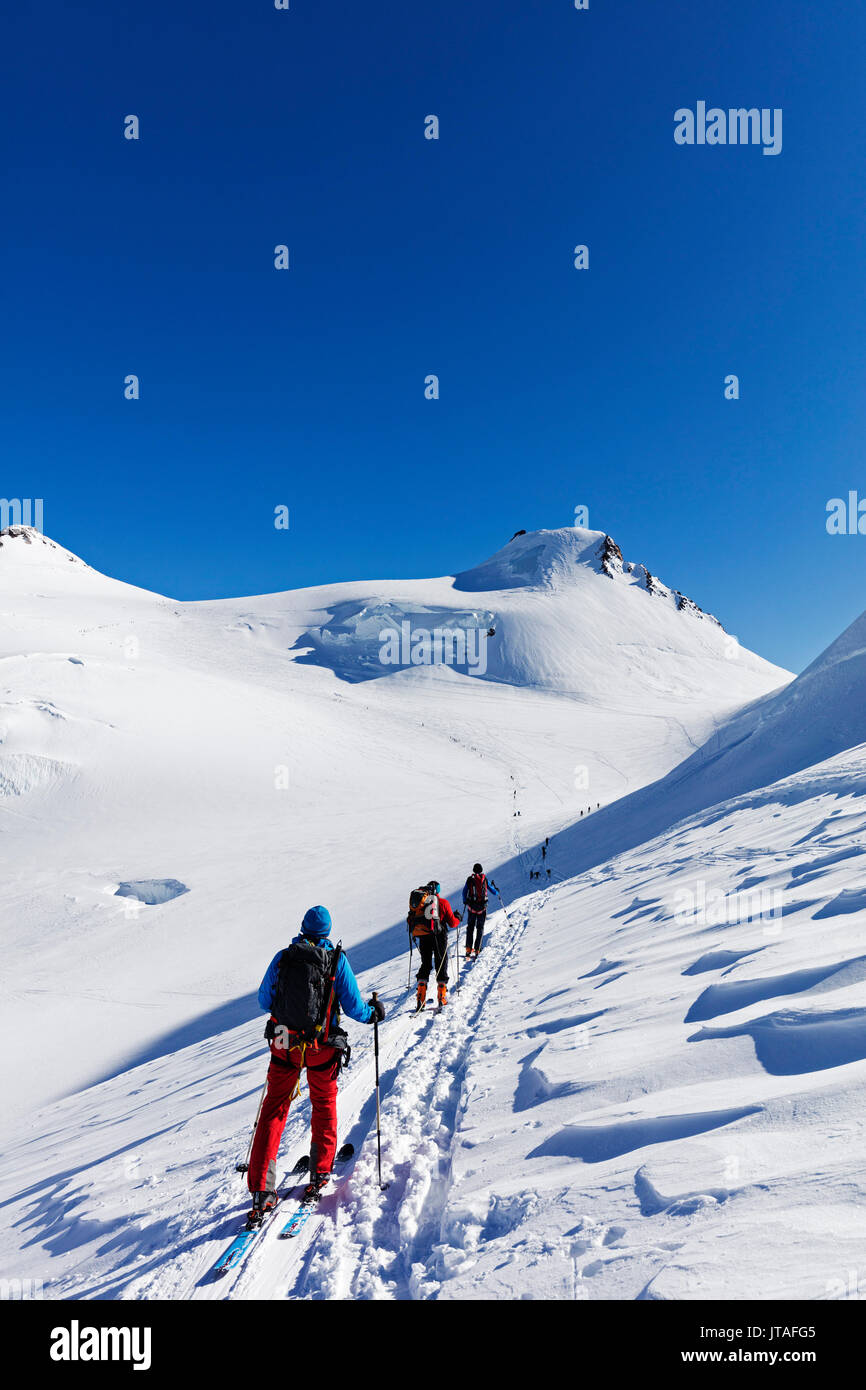 Switzerland border hi-res stock photography and images - Alamy